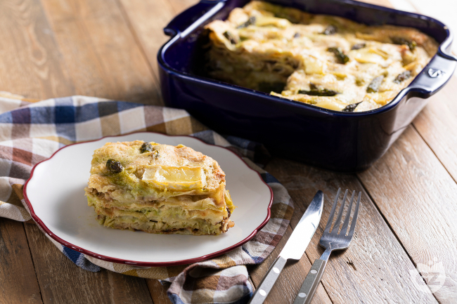 Carasau Bread Lasagna with Asparagus - Italian recipes by GialloZafferano