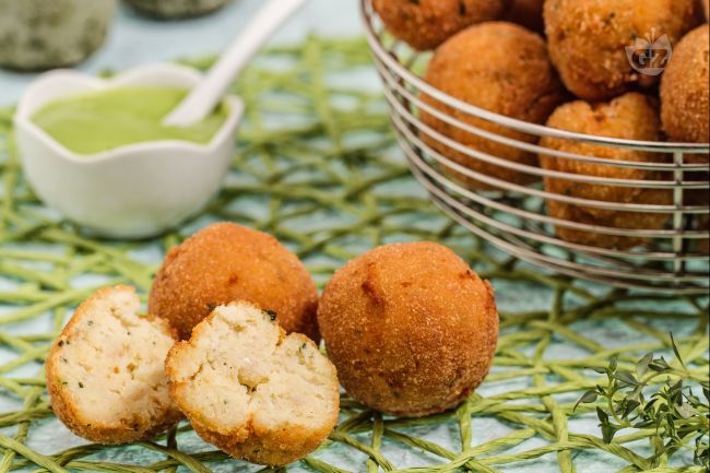 Codfish balls - Italian recipes by GialloZafferano