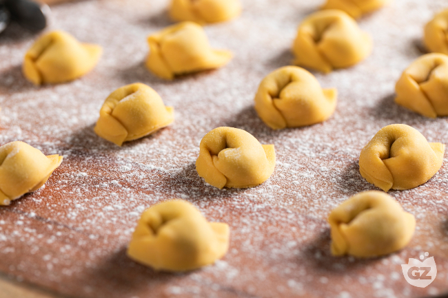 Traditional cappelletti: original step-by-step recipe