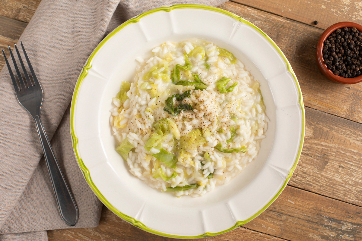 Savoy Cabbage Risotto - Italian recipes by GialloZafferano