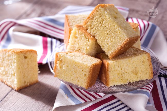 Madeira cake - Italian recipes by GialloZafferano