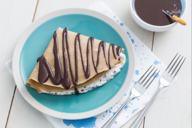 Coffee crepe - Italian recipes by GialloZafferano