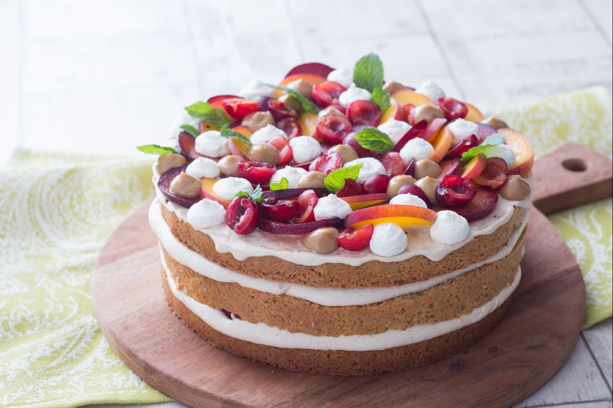 Summer cake with whole wheat sponge cake - Italian recipes by ...