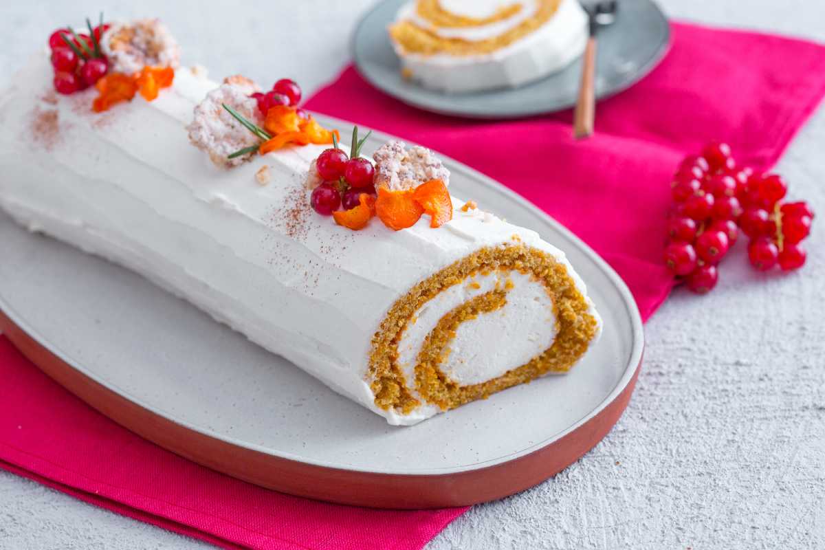 Carrot Roll - Italian recipes by GialloZafferano