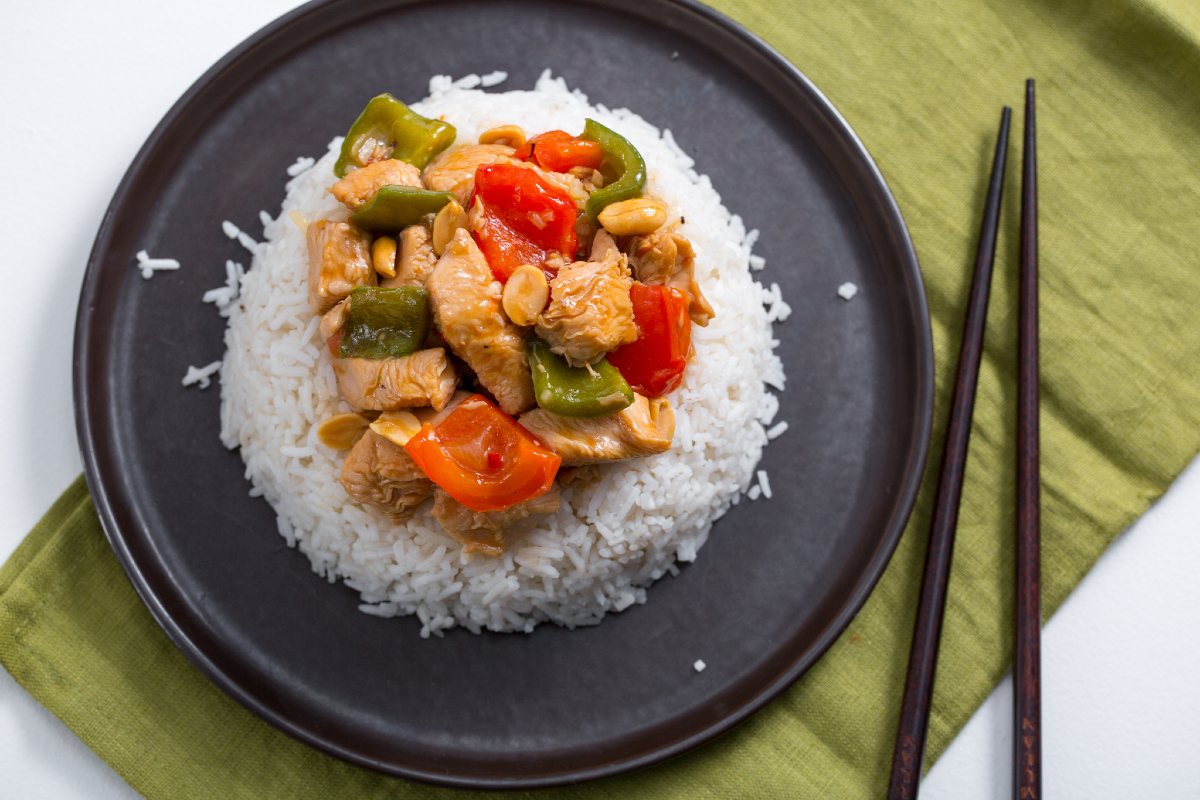 Gong Bao Chicken - Italian recipes by GialloZafferano