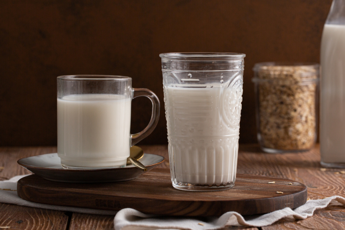Homemade oat milk - Italian recipes by GialloZafferano