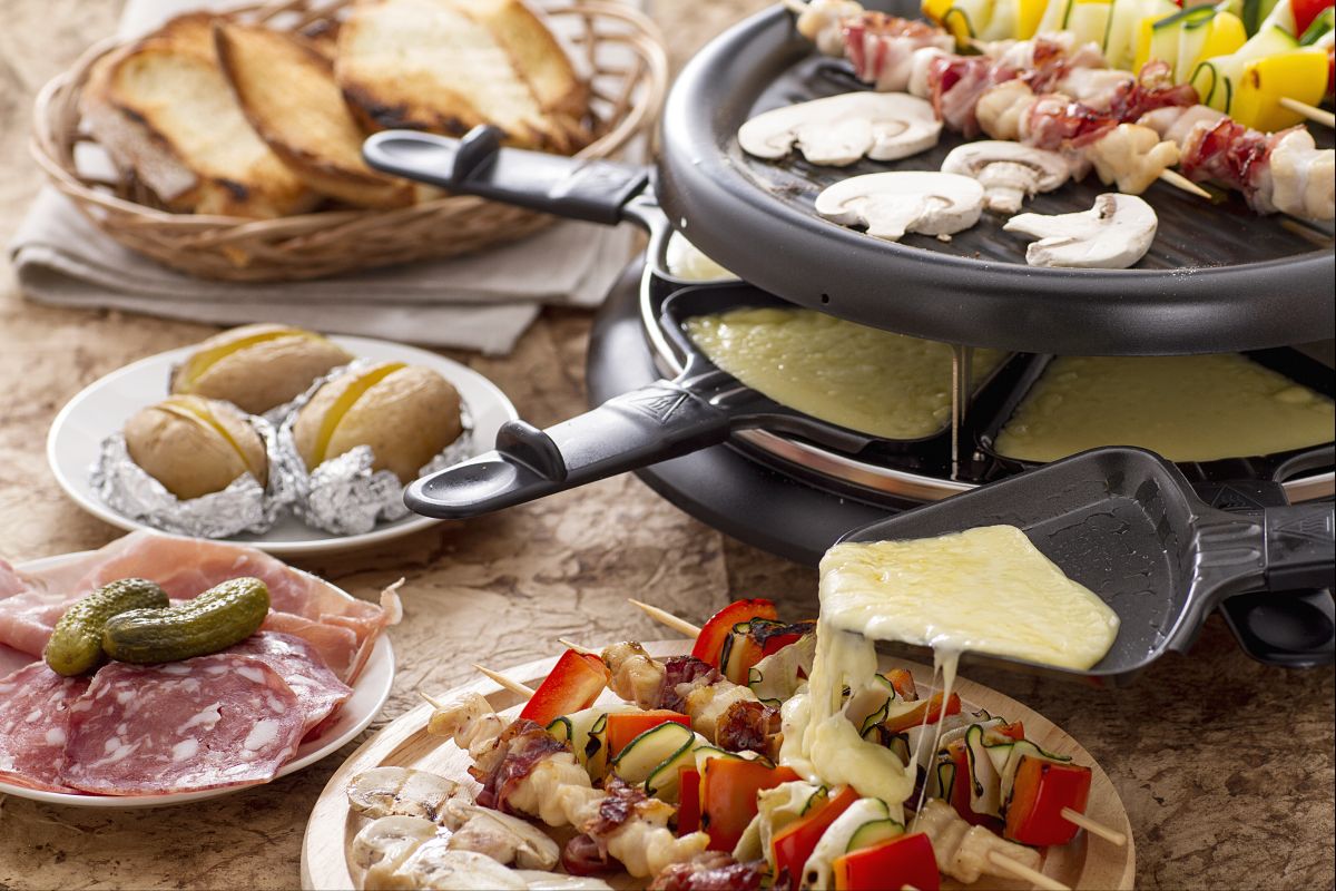 Raclette - Italian recipes by GialloZafferano